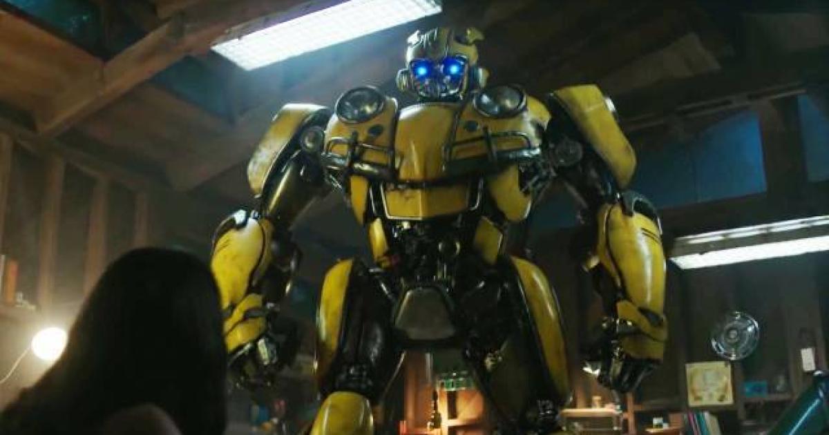 Nieuw beeld Transformers spin-off Bumblebee toont Decepticons ...
