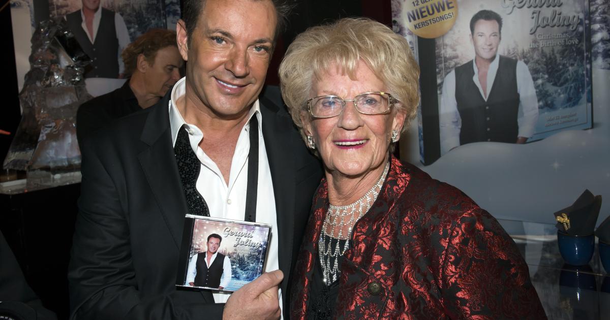 Gerard Joling laat van zich horen na dood moeder | Veronica Superguide