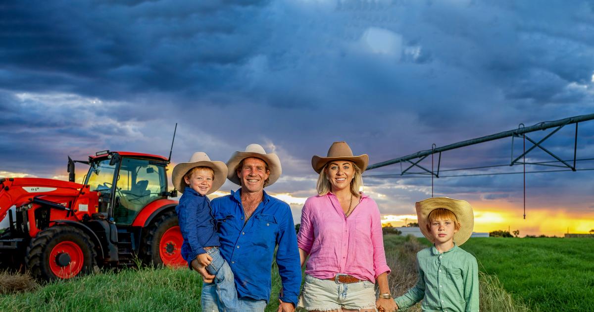 Outback Farm | Veronica Superguide