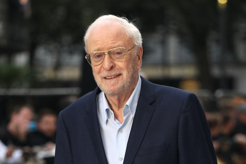 Ster-acteur Michael Caine met pensioen: ‘Dit keer écht!’ | Veronica ...
