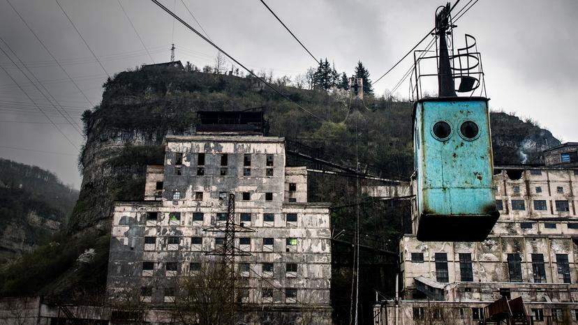 Abandoned Engineering: America | Veronica Superguide