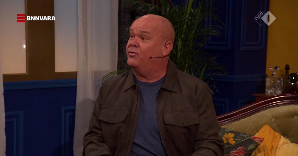 Hotel Hollandia-kijkers voorzichtig enthousiast: 'Paul komt op dreef ...