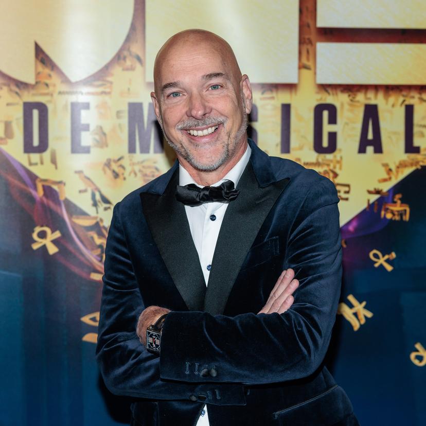 Presentator Rob Kamphues Zit Vast In Ecuador ‘help Ons Veronica