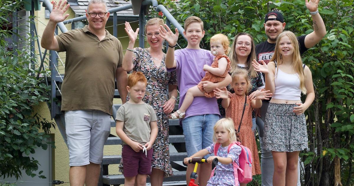 Een Huis Vol Emigreert - Familie Kraan blikt terug op ‘heftige periode ...