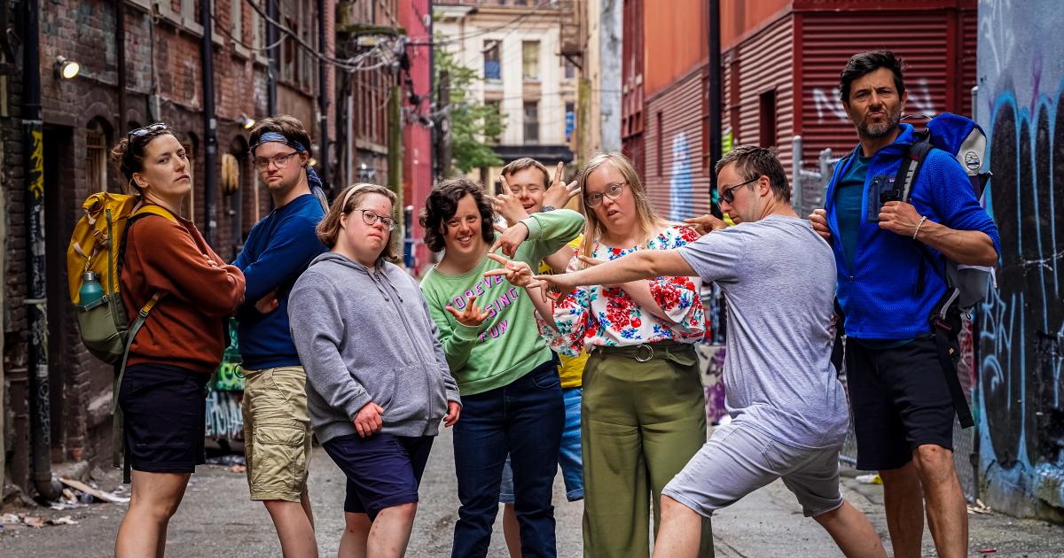 Down the Road | Veronica Superguide