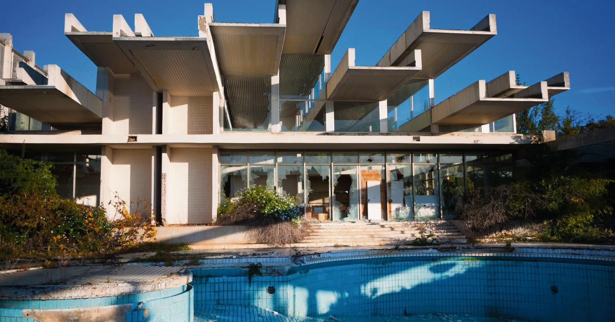 Abandoned Engineering | Veronica Superguide