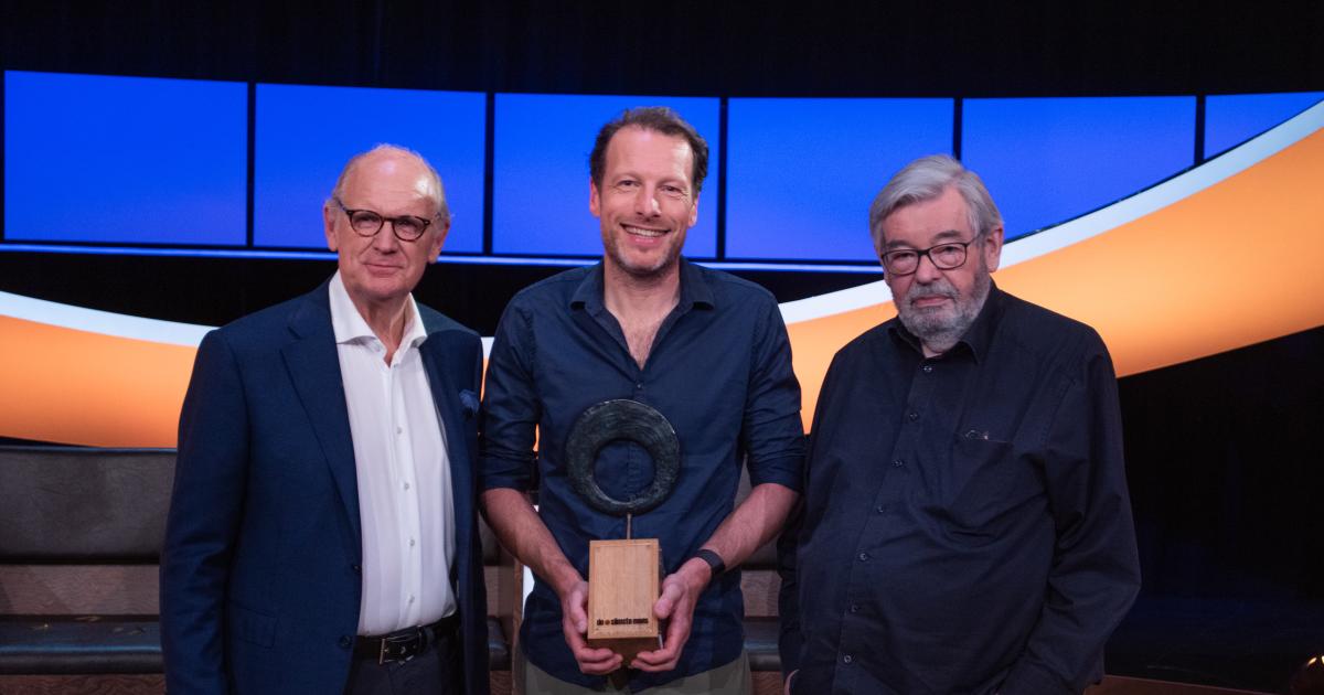 Philip Freriks blij met nieuwe De Slimste Mens-presentator Herman van ...