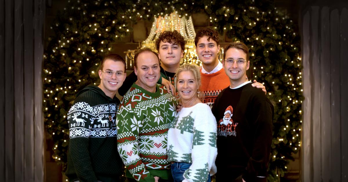 Eerste beelden van Kerst met de Bauers: Frans en familie in kerstsferen ...