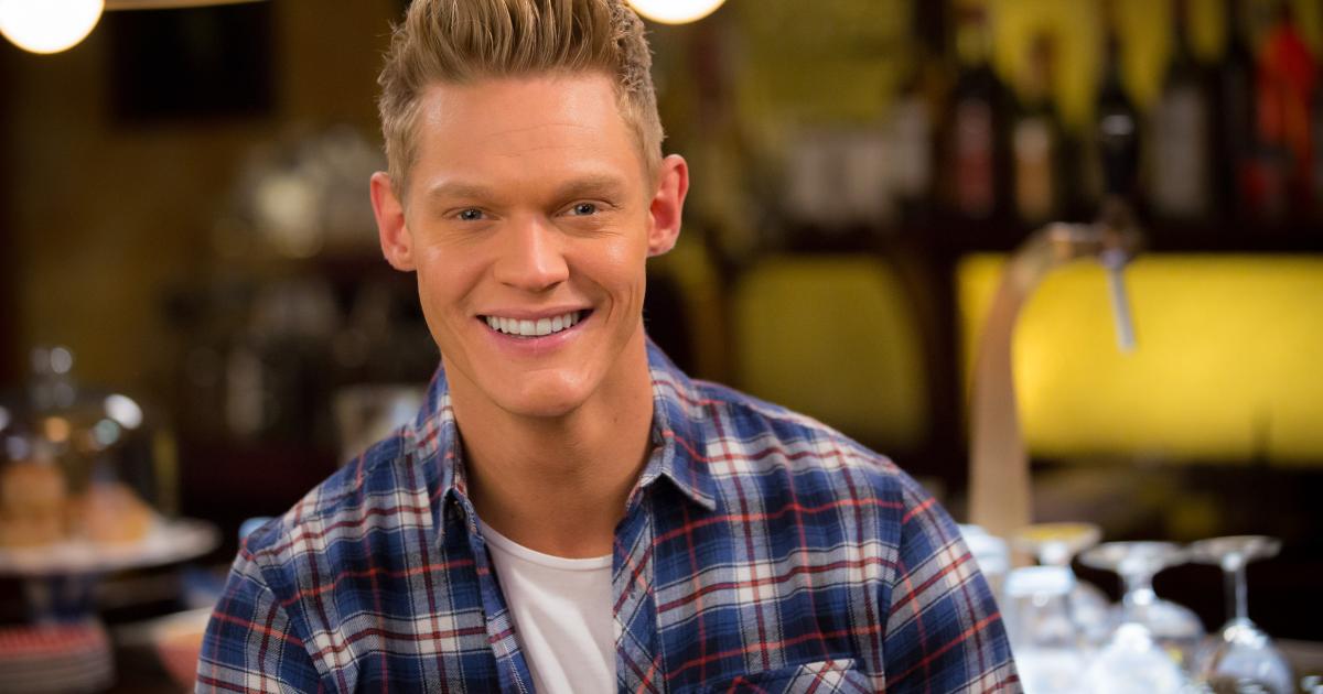 Ferry Doedens keert terug als Lucas Sanders in GTST | Veronica Superguide